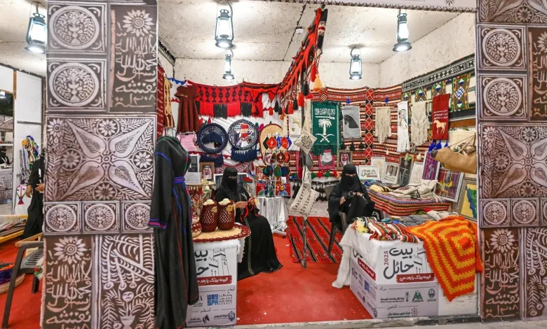 Beit Hail Festival Brings Sadu Weaving Back to Life - lucire